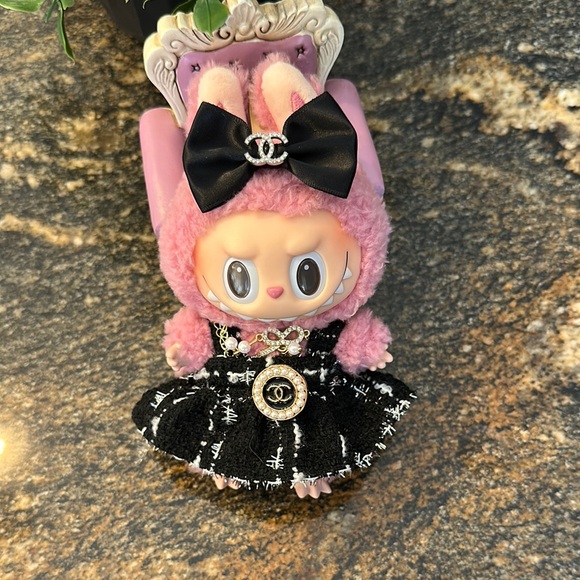 POP MART | Toys | Cute Labubu Outfit For Large Labubu With Tweed Dress ...